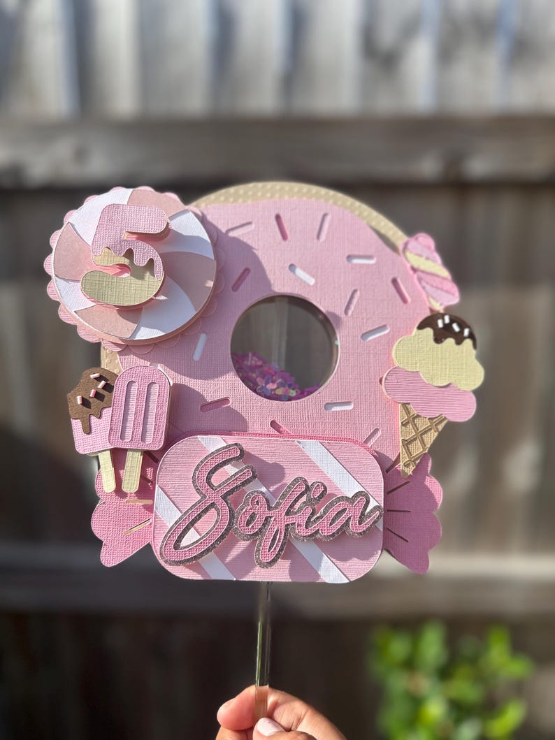 Donut Cake Topper: 3D Candyland Party Decor - Etsy