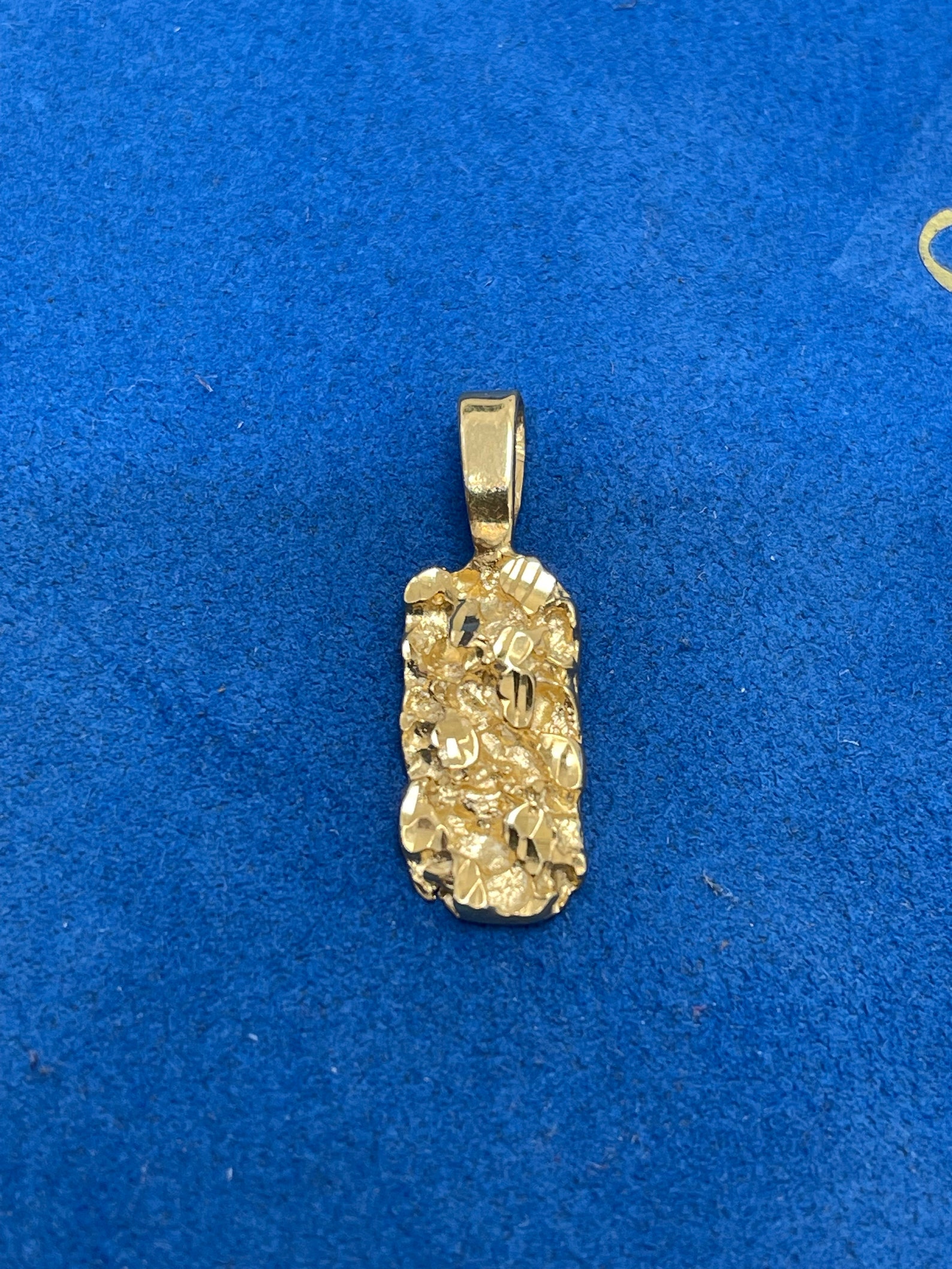 14k Gold Nugget Pendant - Etsy Canada