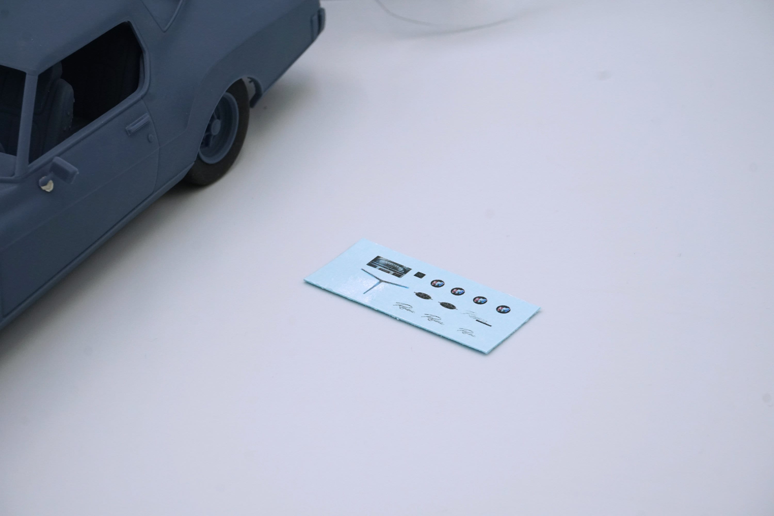 1:25 1973 Buick Riviera Boattail Resin Kit With Windows, Rubber Tires ...