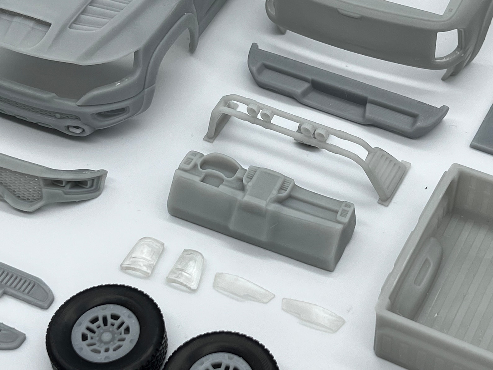 1:25 RAM 1500 TRX Rebel 5th Gen Resin Model Kit With Rubber Tires and ...