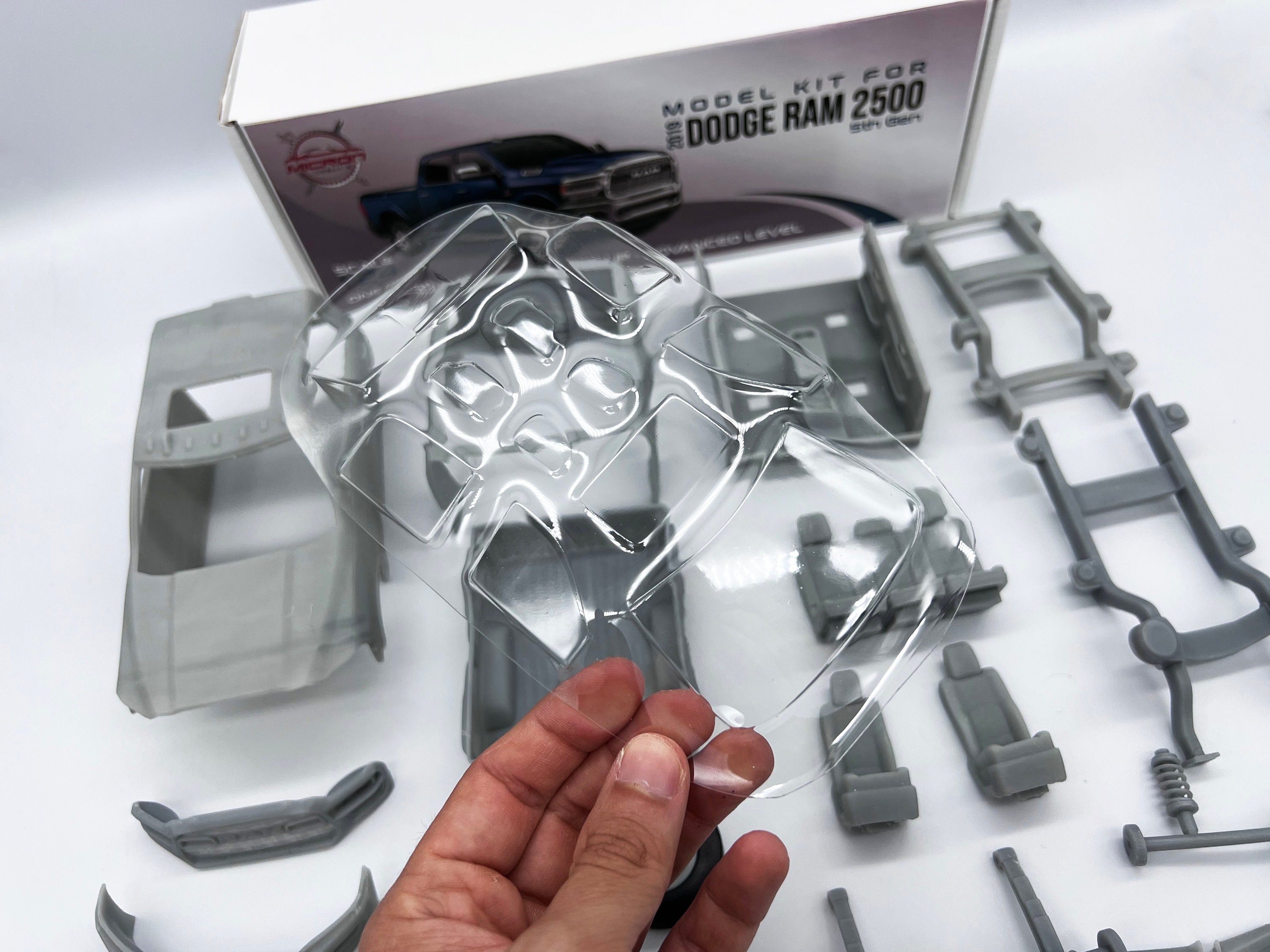 1:25 RAM 2500 5th Gen Resin Model Kit With Rubber Tires and Clear Parts ...