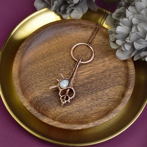 Murex Ternispina Shell Copper Pendant | Moonstone, Dragon Vein Agate ...