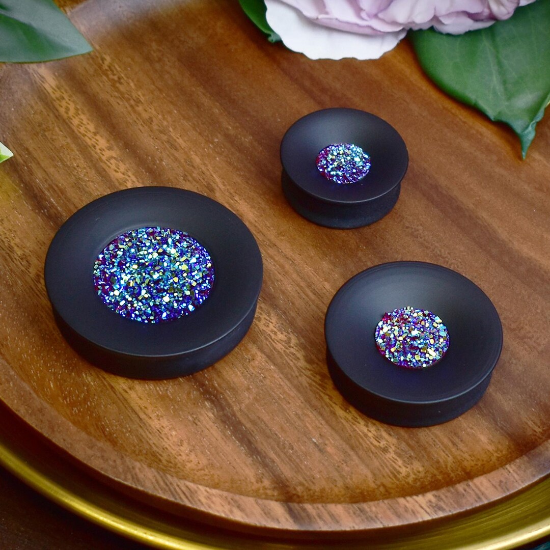 Concave Ear Plugs 10-100mm With Sugar Burgundy Druzy | Pair | Concave ...