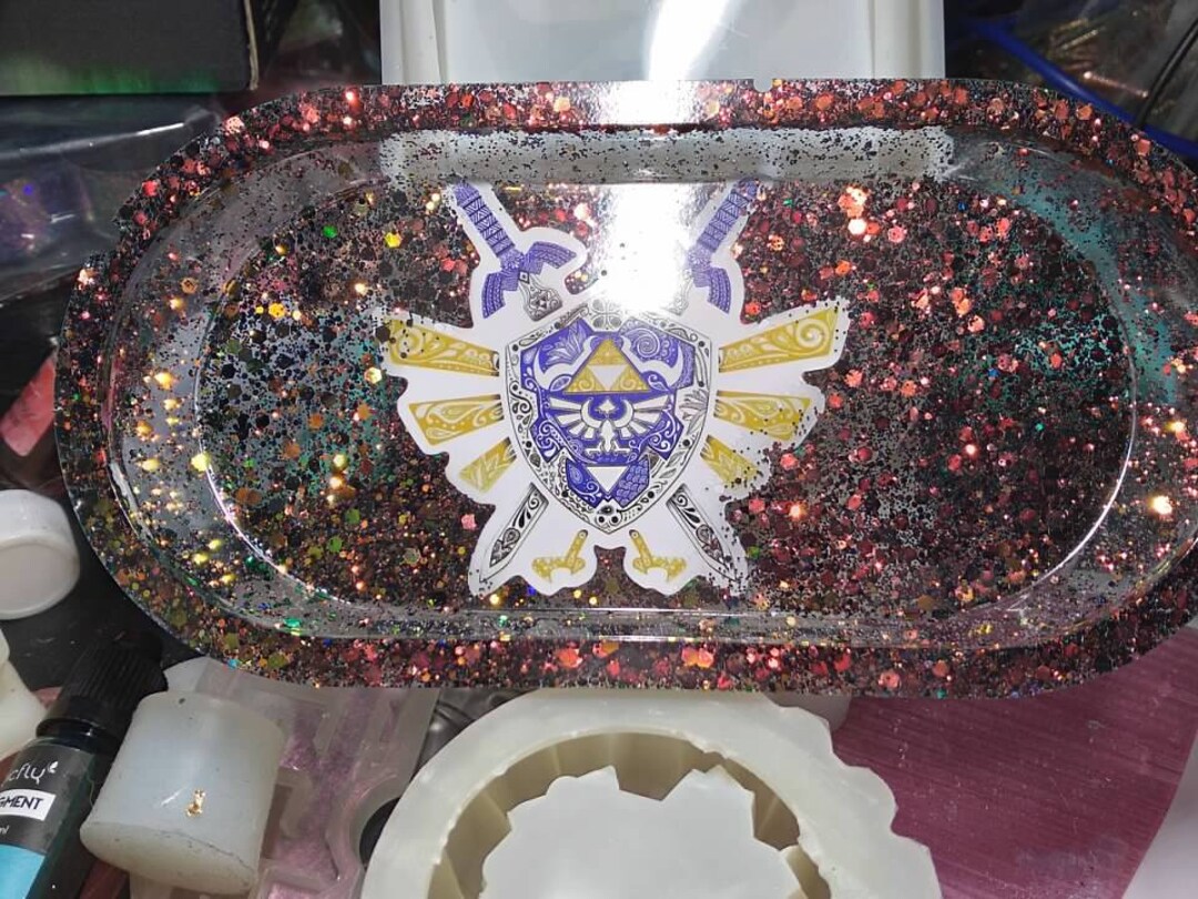 Legend of Zelda Sword and Shield Trinket Dish - Etsy