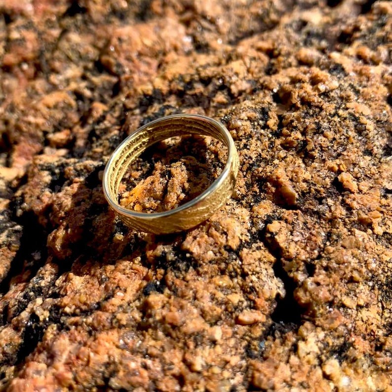 18k Gold, Cuttlefish Cast Ring - Etsy