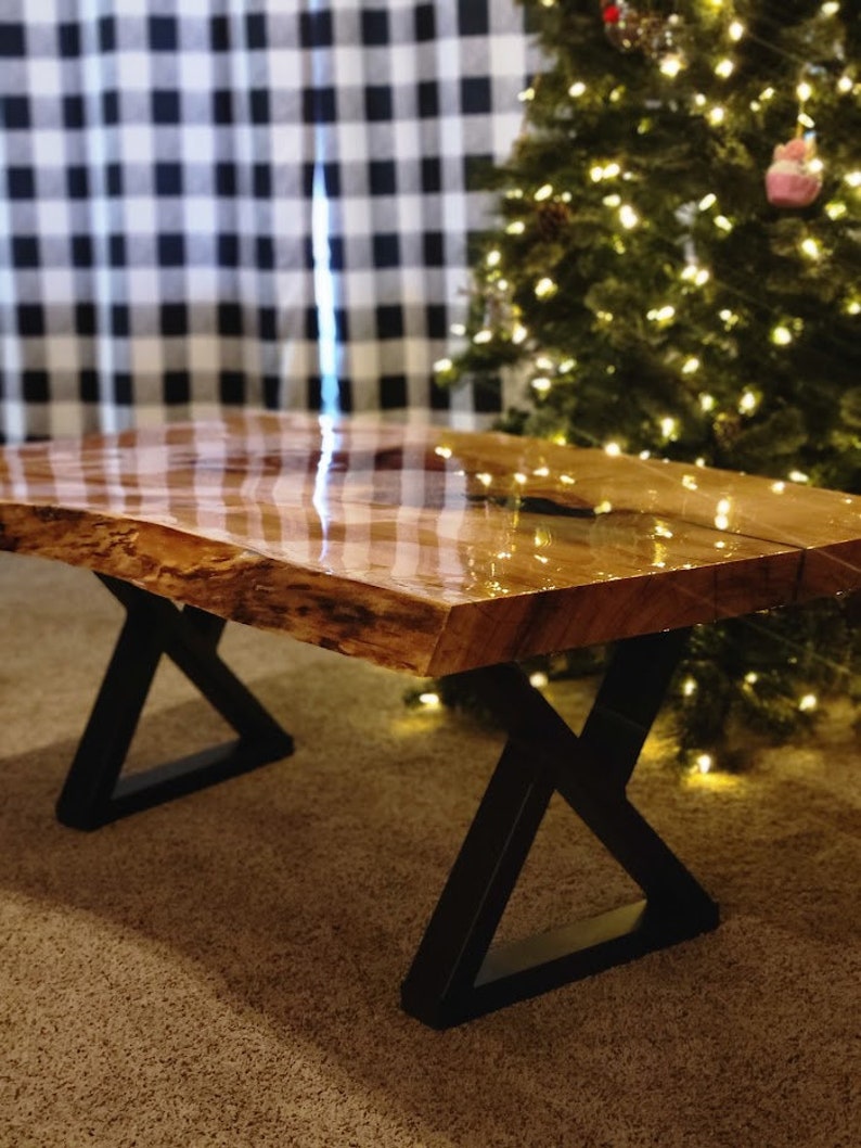 Live Edge Epoxy Coffee Table. - Etsy