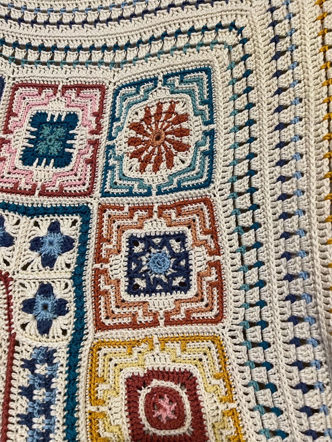 Crochet Moroccan Blanket Afghan (from Annie's Kit Club) - Etsy