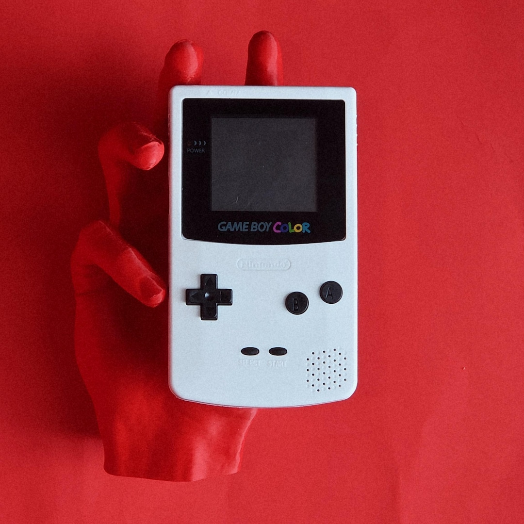 Restored Official White Gameboy Color With Aftermarket Shell - Etsy