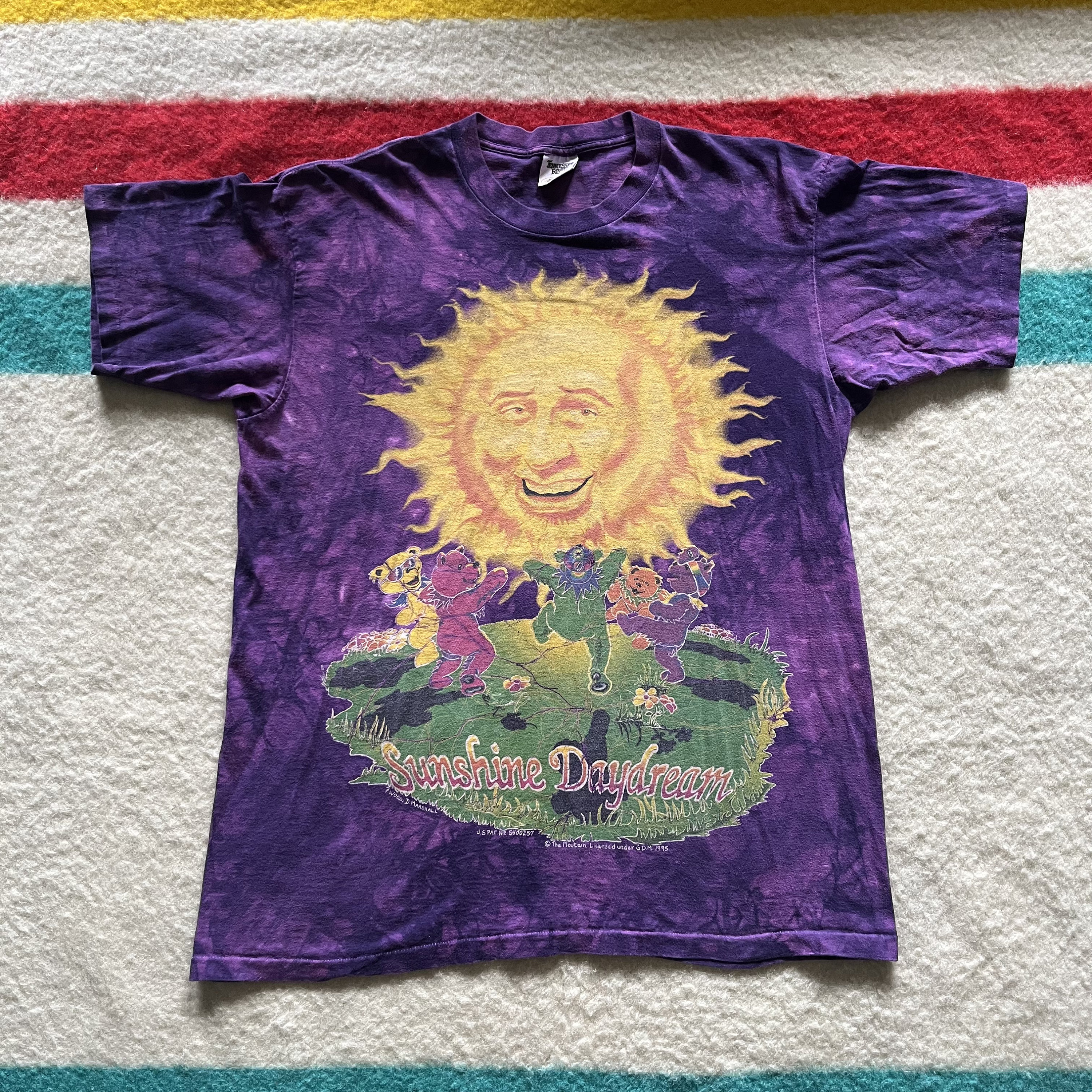 Vintage 1995 Vibrant Tie Dye Grateful Dead Sunshine Daydream Vintage 1995 Vibrant Tie Dye Grateful Dead Sunshine Daydream