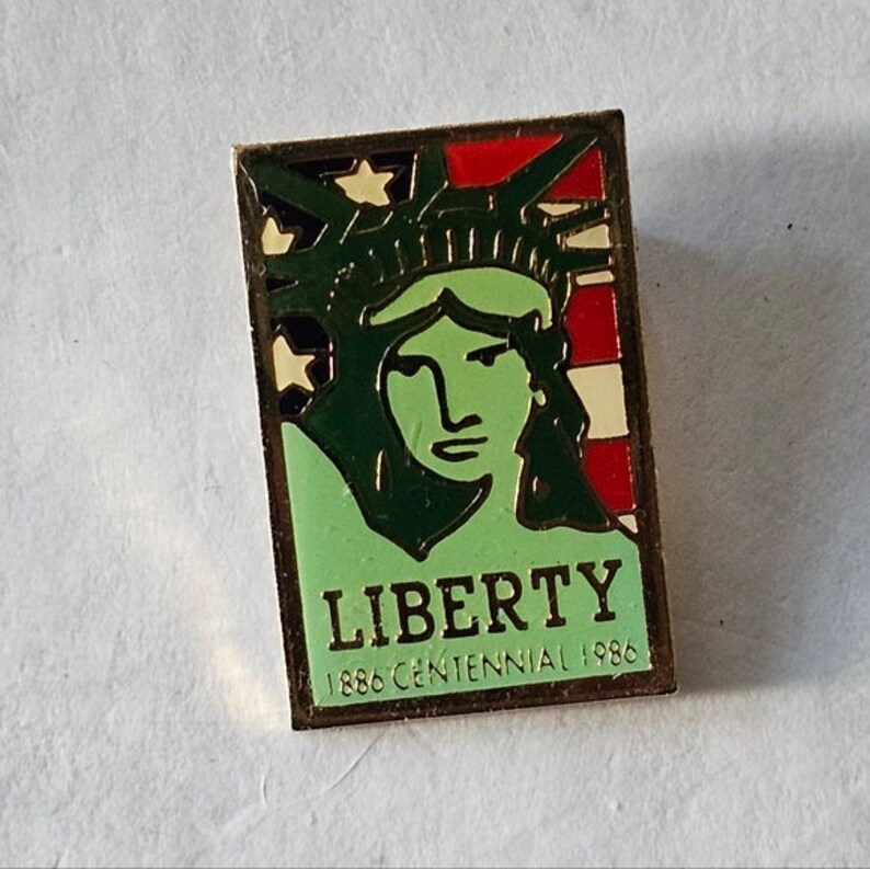 1986 Statue of Liberty Centennial Lapel Pin Lady Liberty Souvenir ...