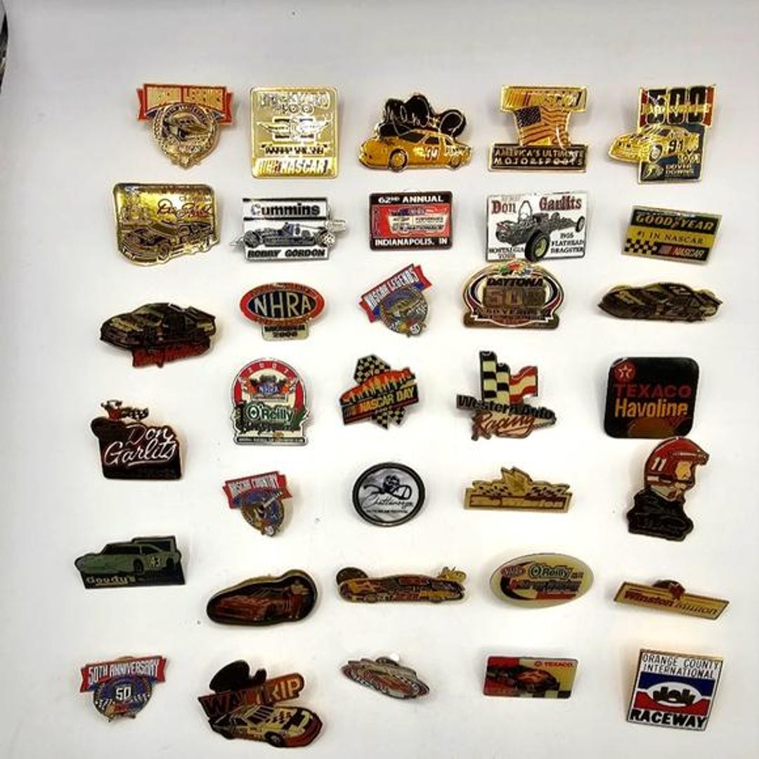 Lot of 34 Nascar NHRA Lapel Pins Drag Racing Cars Sport Sponsers Driver ...