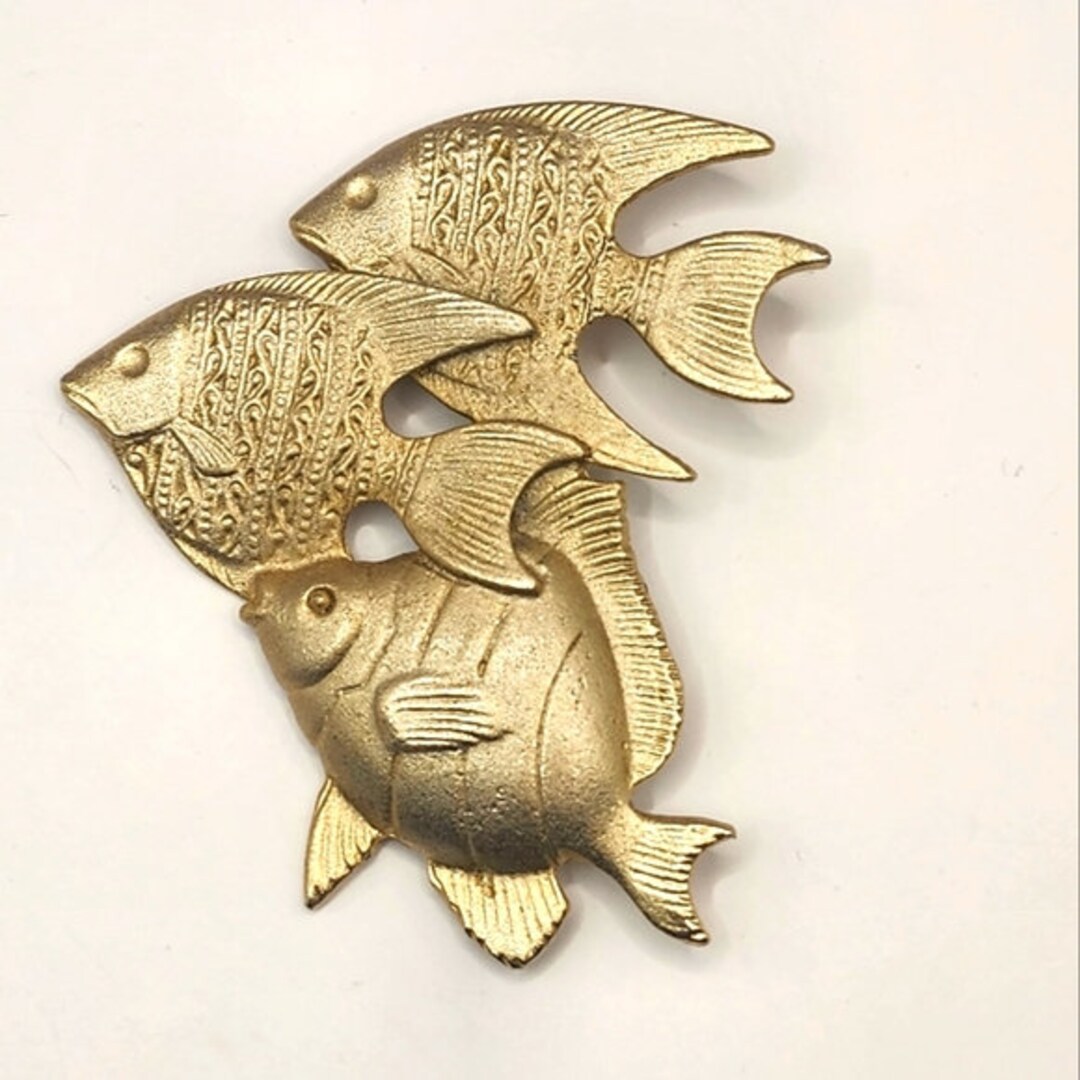 Designer Signed Rare 90's Mystique Fish Lapel Pin Gold Tone 3 Fish ...