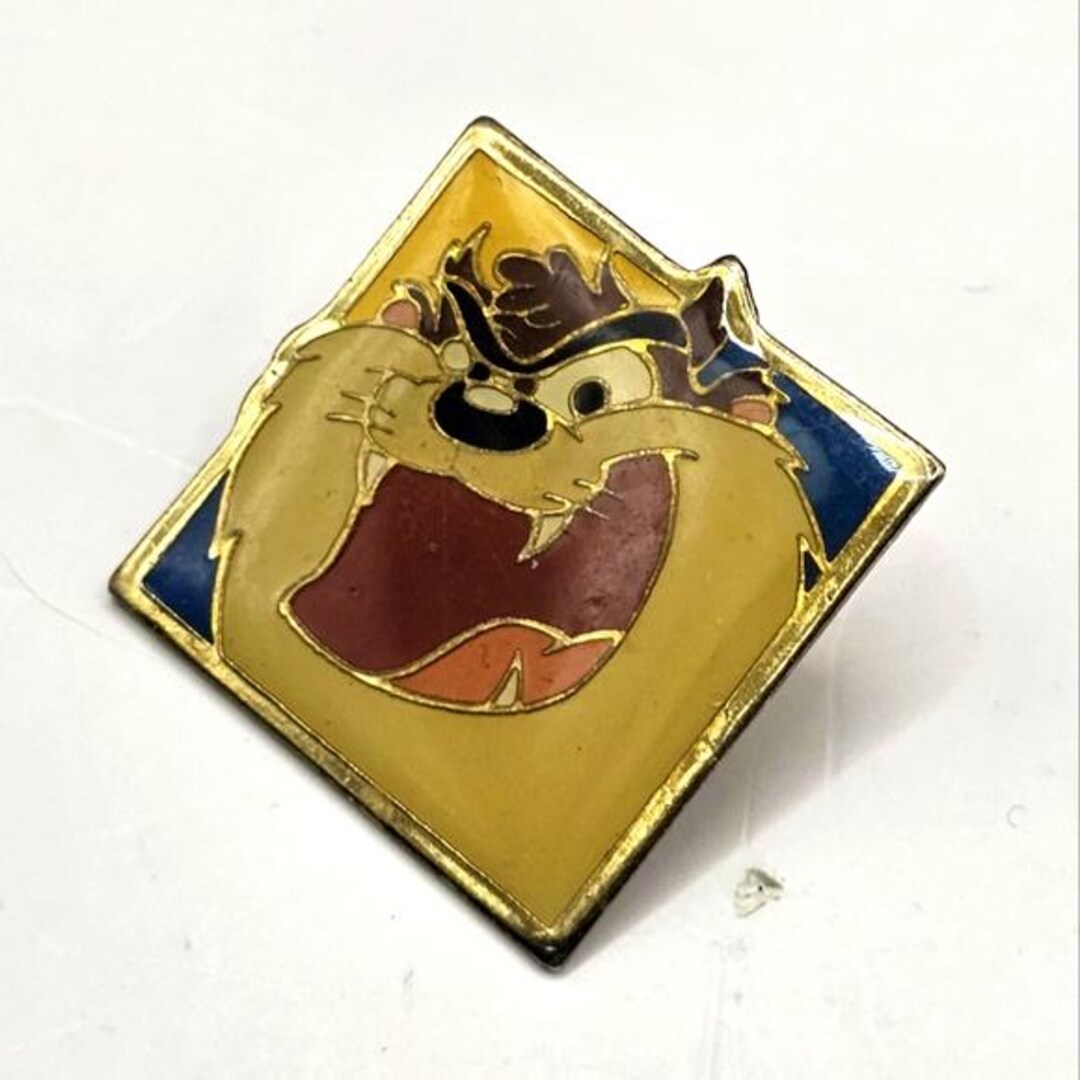 Looney Tunes Tasmanian Devil Lapel Pin Taz Warner Bro Cartoon Pinback ...