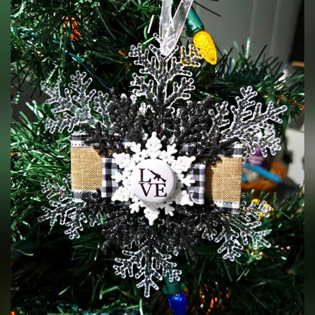 NWT I Love Guns Ornament AR-15 2nd Amendment Christmas Holiday Decor ...