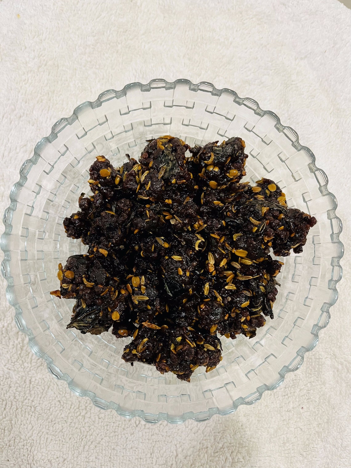 Banarasi Meetha Paan betel Leaves Mix Natural Mouth Freshener, Indian ...