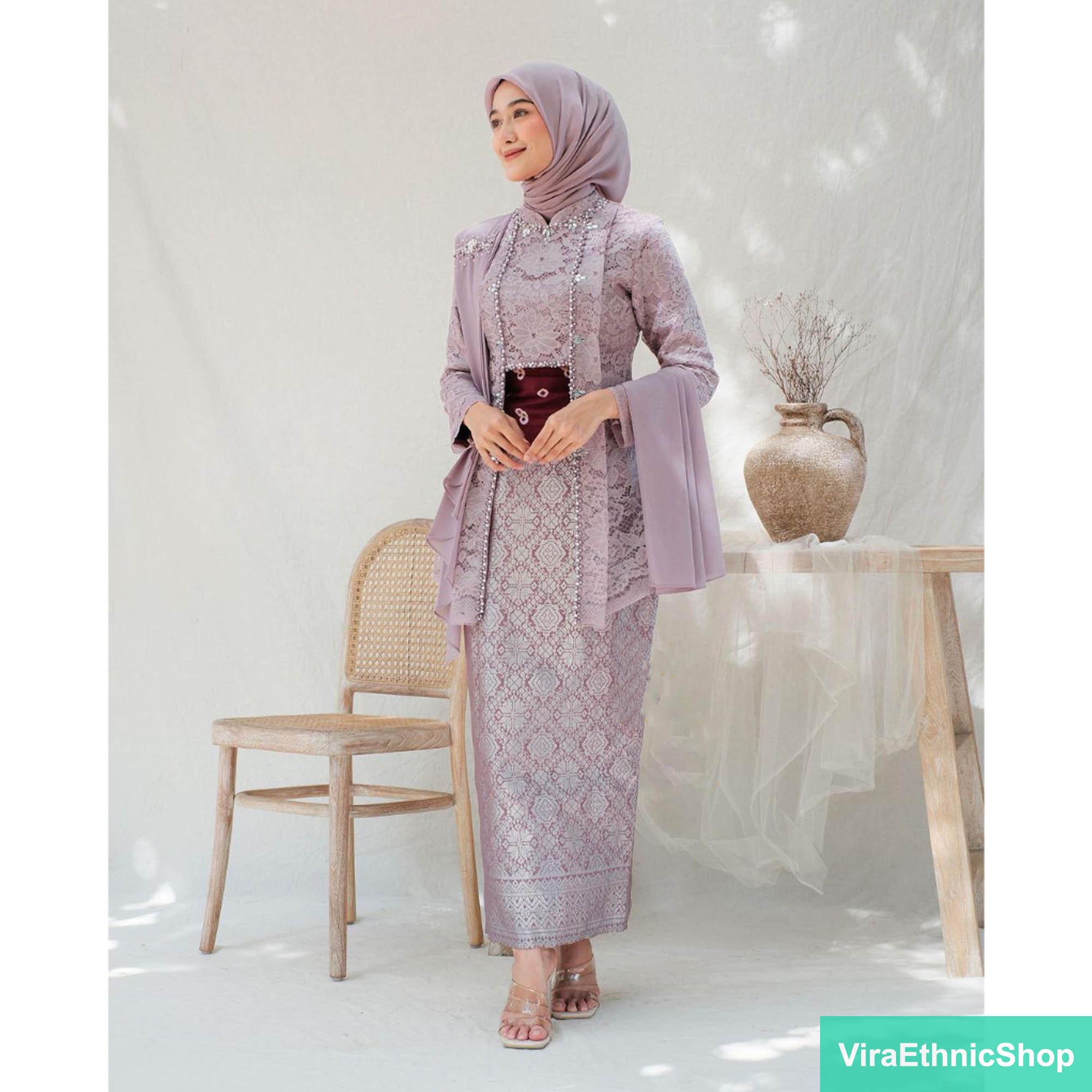 Modern Kebaya Elegance Cera Batik Set for a Classy Appearance, Women's ...
