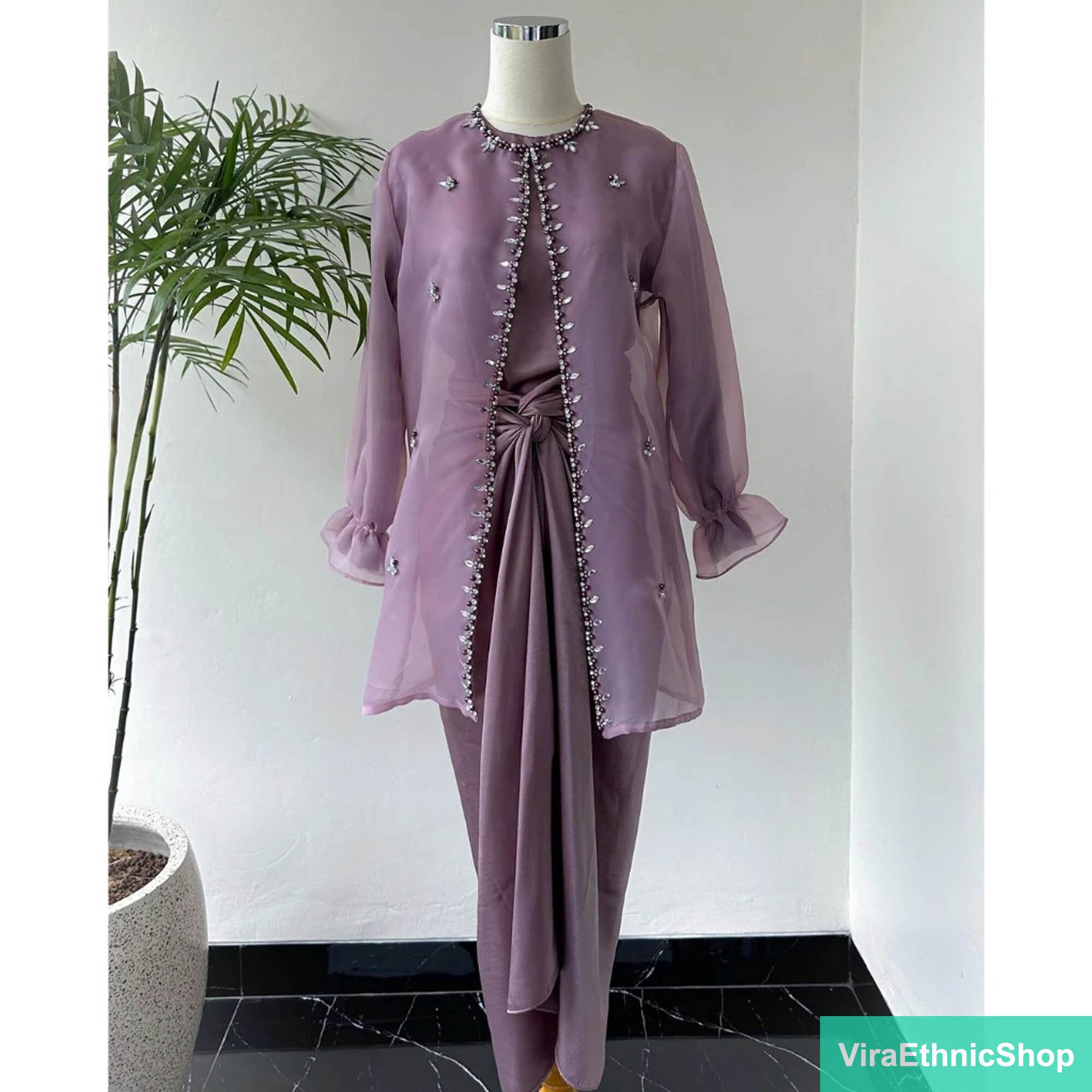 Charming Outer Kebaya Couple Shirt, Women's Contemporary Kebaya, Brukat ...