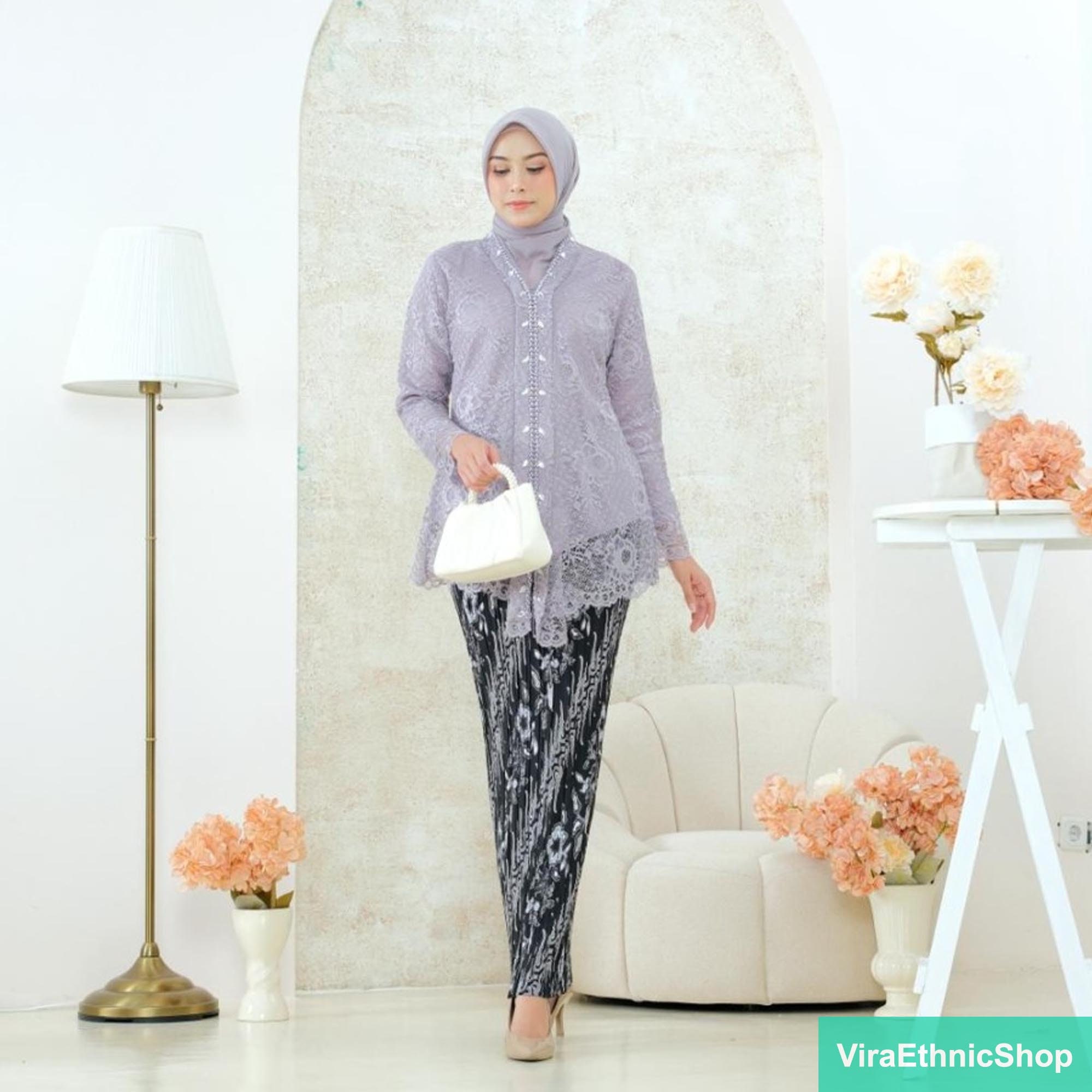 Floy Kebaya Suit: Kebaya With Elegant Brocade Sequin Details, Kebaya ...
