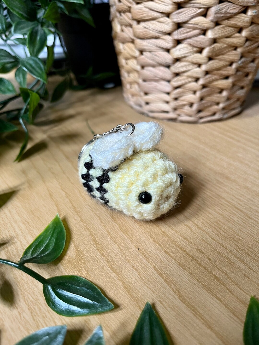 Mini Bee Keychain // Crochet // Handmade - Etsy