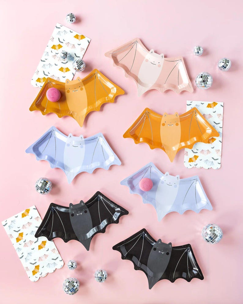 Bat Shaped Paper Plate Set - Etsy
