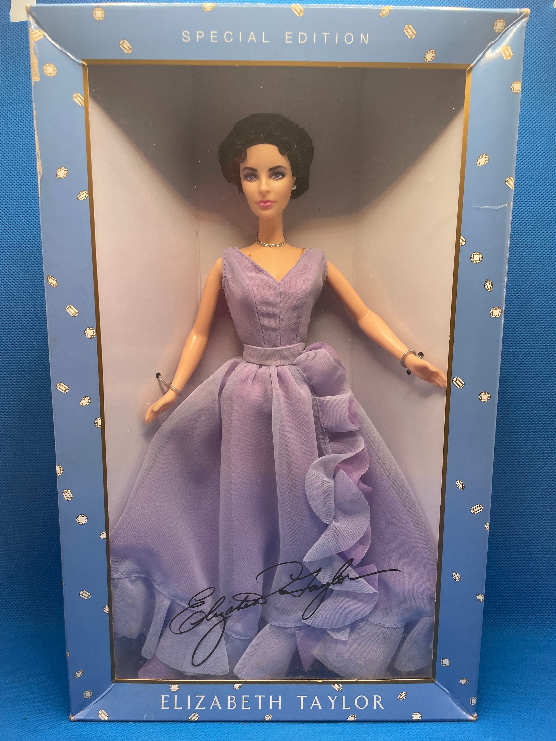 Elizabeth Taylor White Diamonds Doll by Mattel, a Barbie Type Special ...