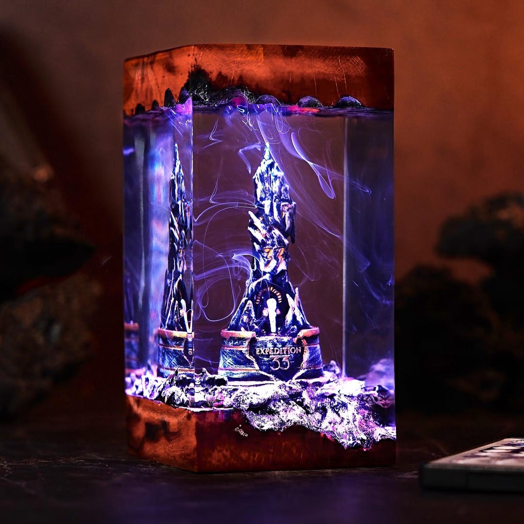 Monolith Clair Obscur Expedition 33 Diorama Lamp, Game 33 Epoxy Night ...