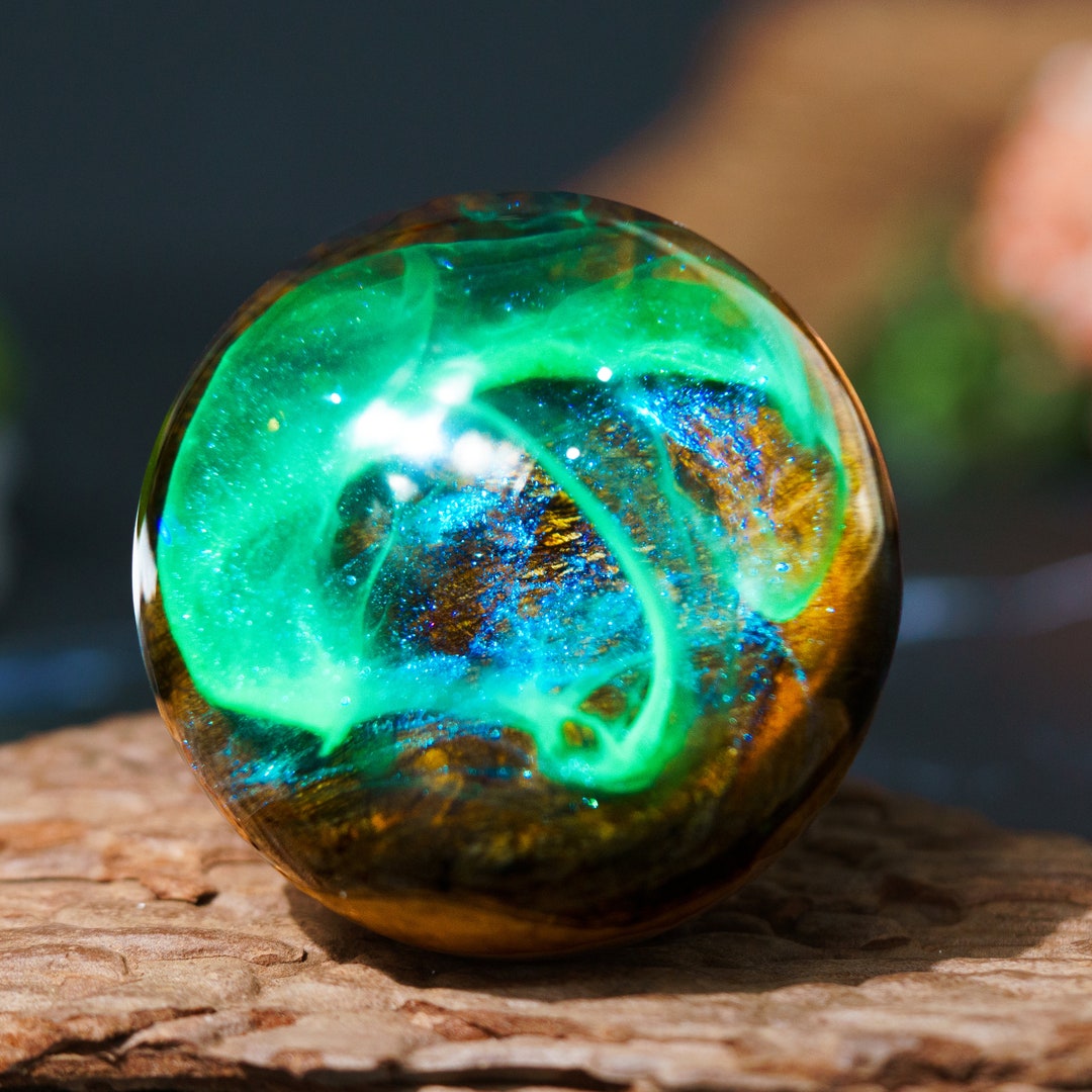 Aurora Borealis Paperweight, Northern Lights Wood Resin Paperweights ...