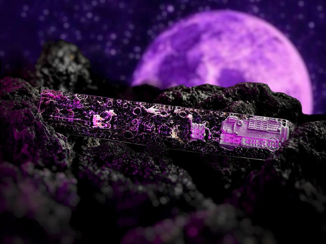 Interstellar Space Keycap, Astronaut Keycap, Resin Galaxy Keycap ...