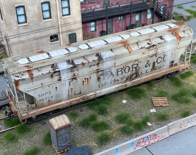 HO Scale Weathered Intermountain Canadian Pacific Cylindrical Covered ...