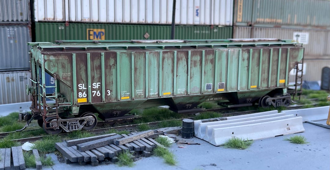 HO Scale Weathered Intermountain FRISCO PS Covered Hopper - Etsy