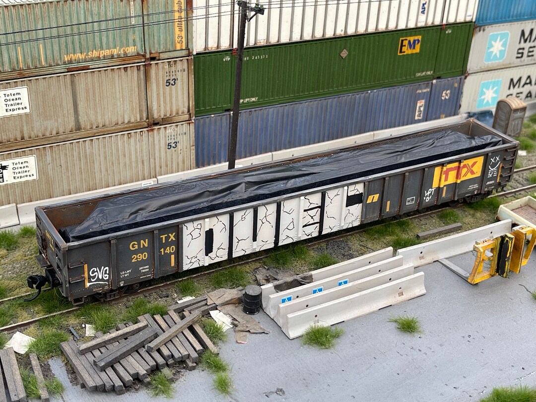 HO Scale Walthers Mainline 68’ TTX Railgon Gondola With Load. - Etsy