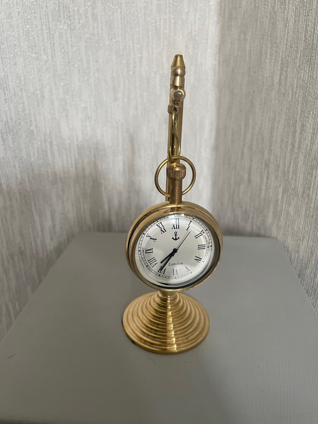 Vintage Type Solid Brass Round Circular Pyramid Pocket Watch Display ...