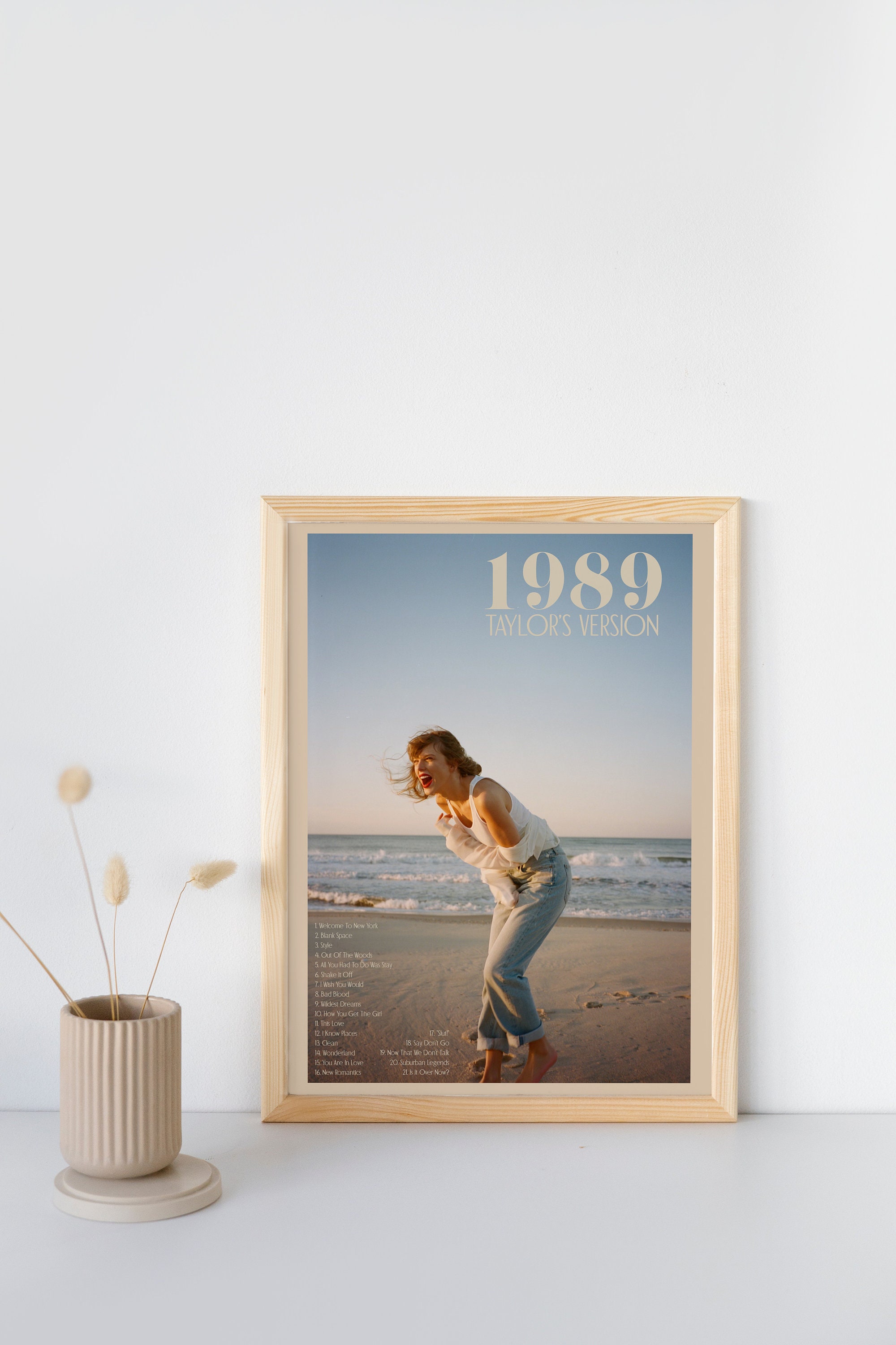 1989 Taylo version - Album Cover Poster sold by Caraminholas Estúdio ...