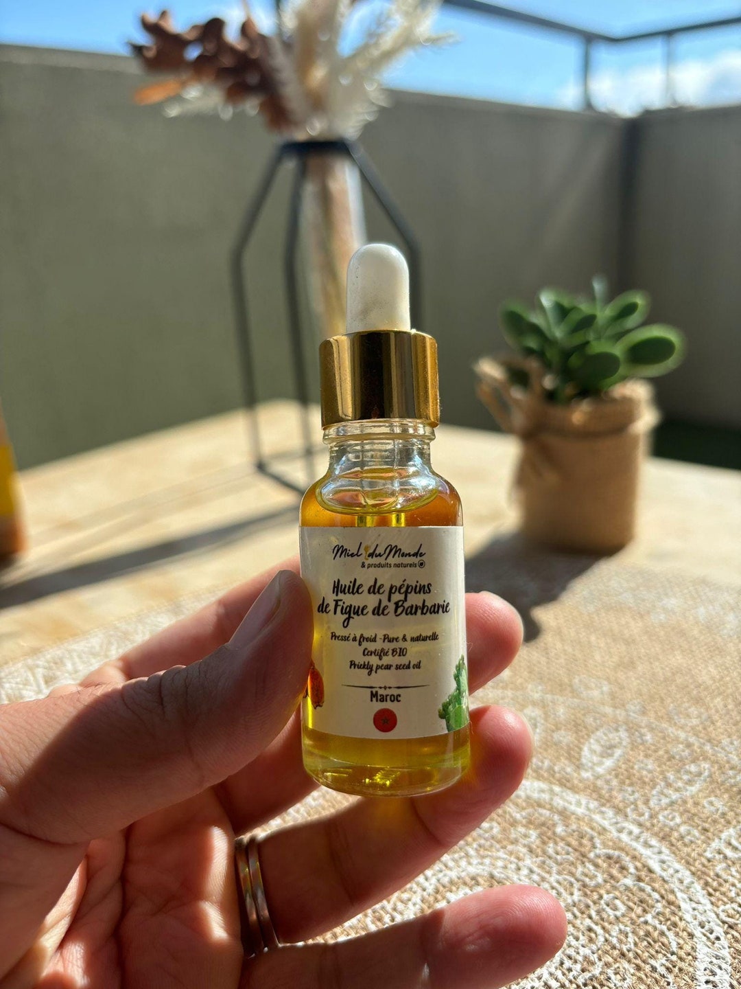 Organic Prickly Pear Seed Oil - Anti-aging, Luxurious Hydration for ...
