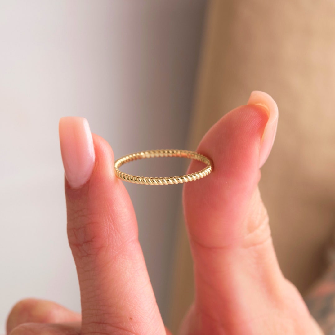 18K Gold Infinity Twisted Band Real Gold Twist Stackable Wedding Band ...