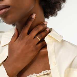 Solid Gold Bead Flat Circle Wedding Band, 10K 14K 18K Minimal Dainty Dotted Everyday Ring, Tiny ...