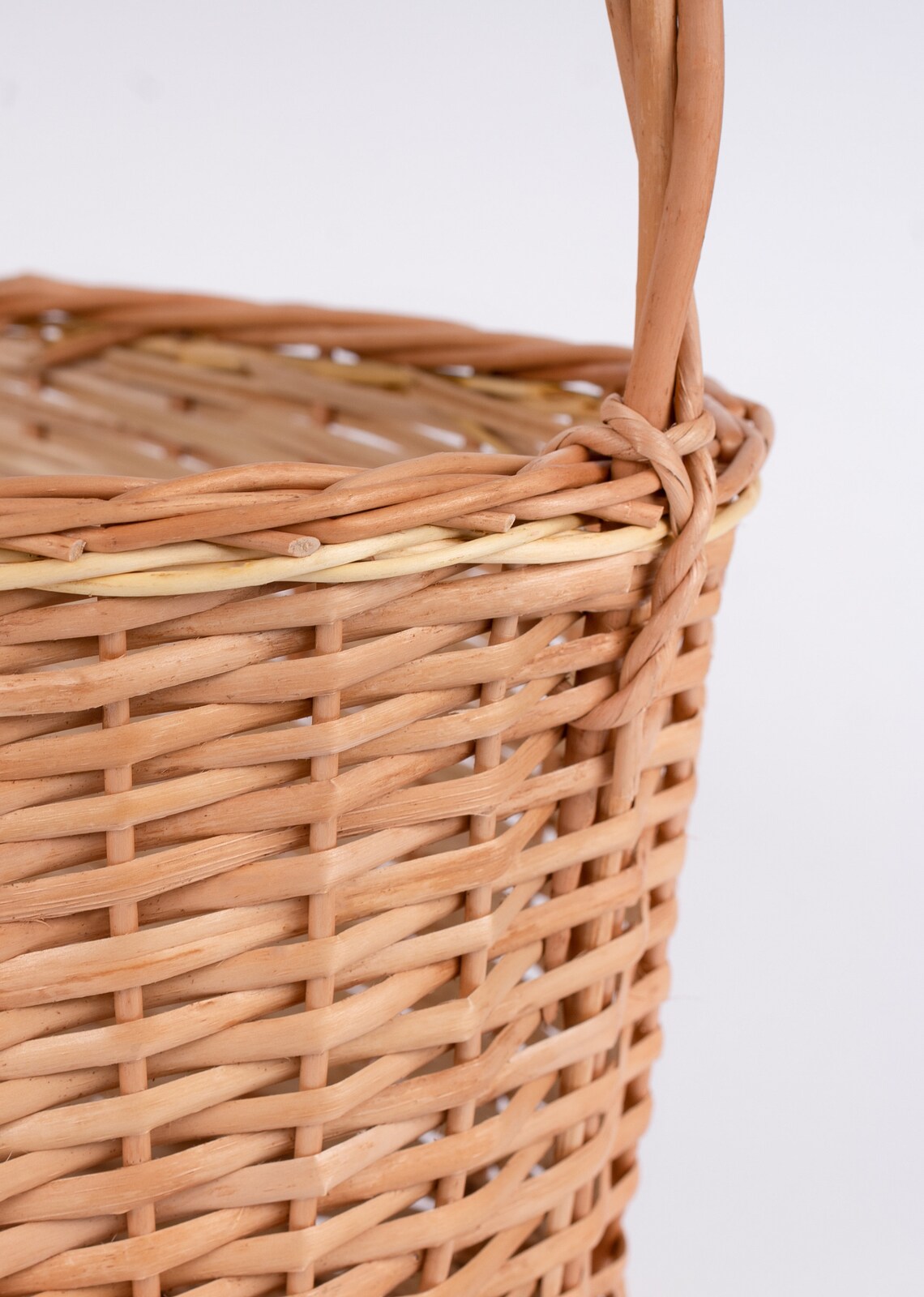 Oval Gift Basket SURPRIS (36x28xh20/h43cm) (inches:14.2''x11''xheight 7 ...