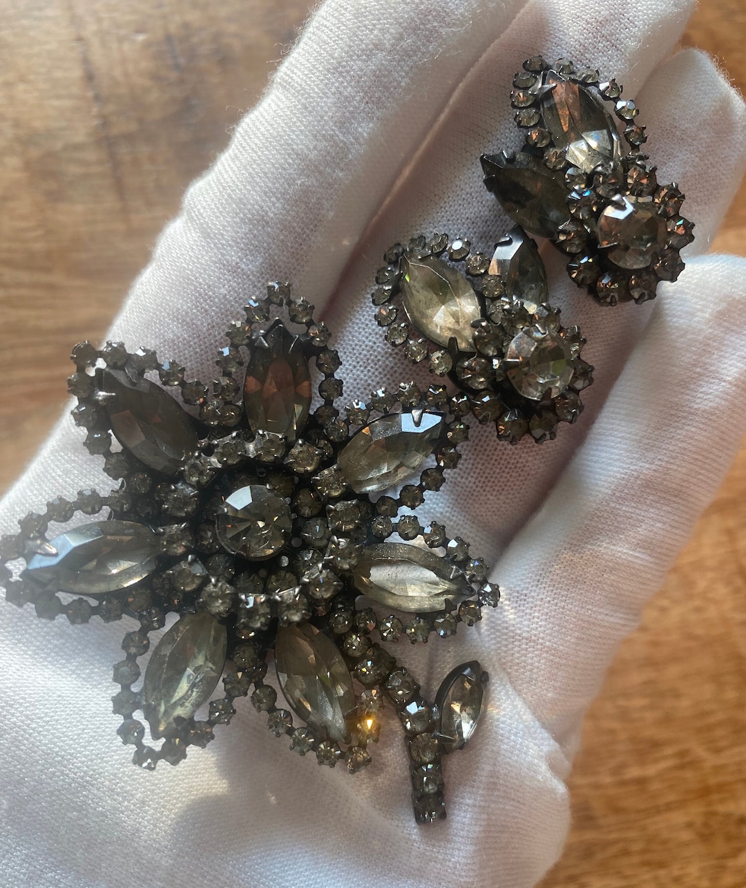 WEISS Flower Brooch Earrings Signed With Unsigned Brooch Mid Century ...