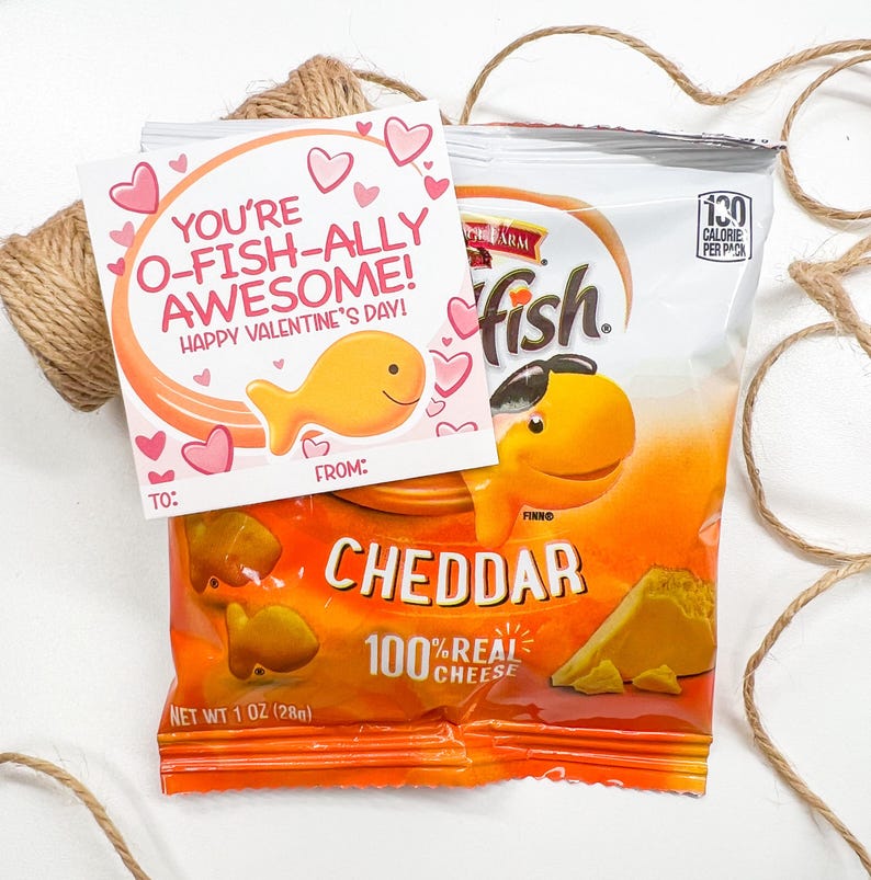 Printable Valentine's Day Goldfish Tag - Valentine's Day Class Tags ...