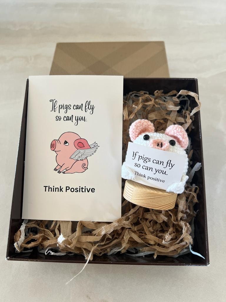 Crochet Positive Pig - Motivational Card Toy L Spread Joy - Crochet Pig ...