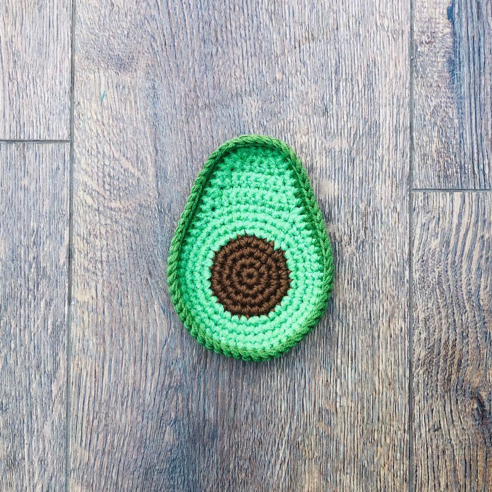 Cute and Trendy: Crochet Avocado Coaster Pattern - DIY Delight! - Etsy