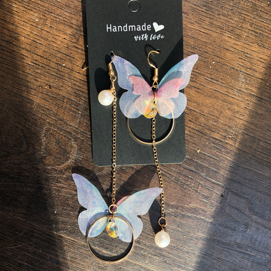 Bohemian Asymmetrical Butterfly Wing & Circle Drop Earrings With Pearl ...