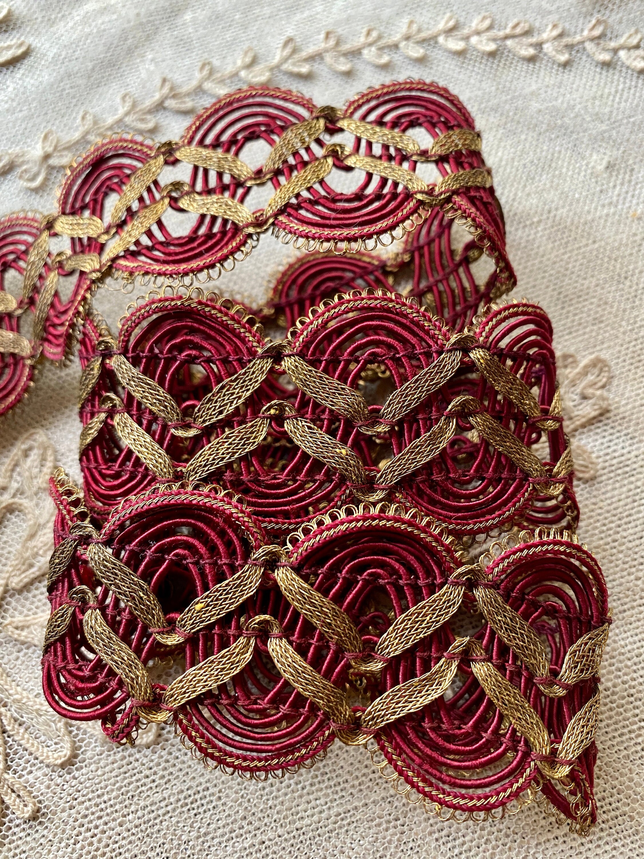 Lacey Scalloped Gold Metal & Cord Trim - Etsy