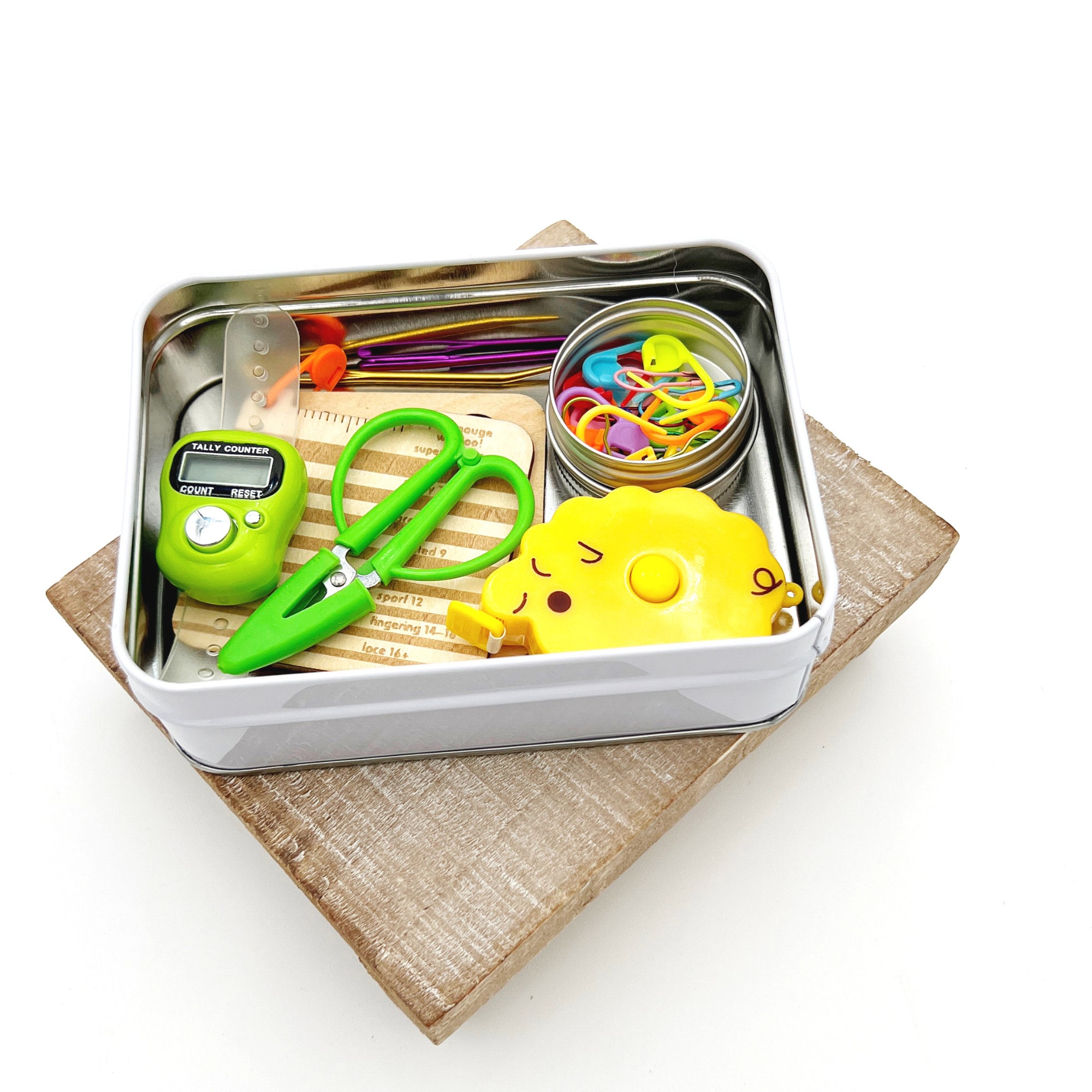 Crochet Notions Tin for Knitting Supplies Needle Gauge for Knitting ...