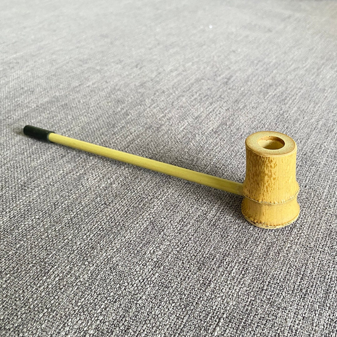 Handmade Bamboo pipe crafts Bamboo smoking pipe Traditional bamboo pipe ...