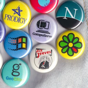 Early Internet Classic Webcore '80s/'90s Pack - Set of (15) 1” Buttons ...