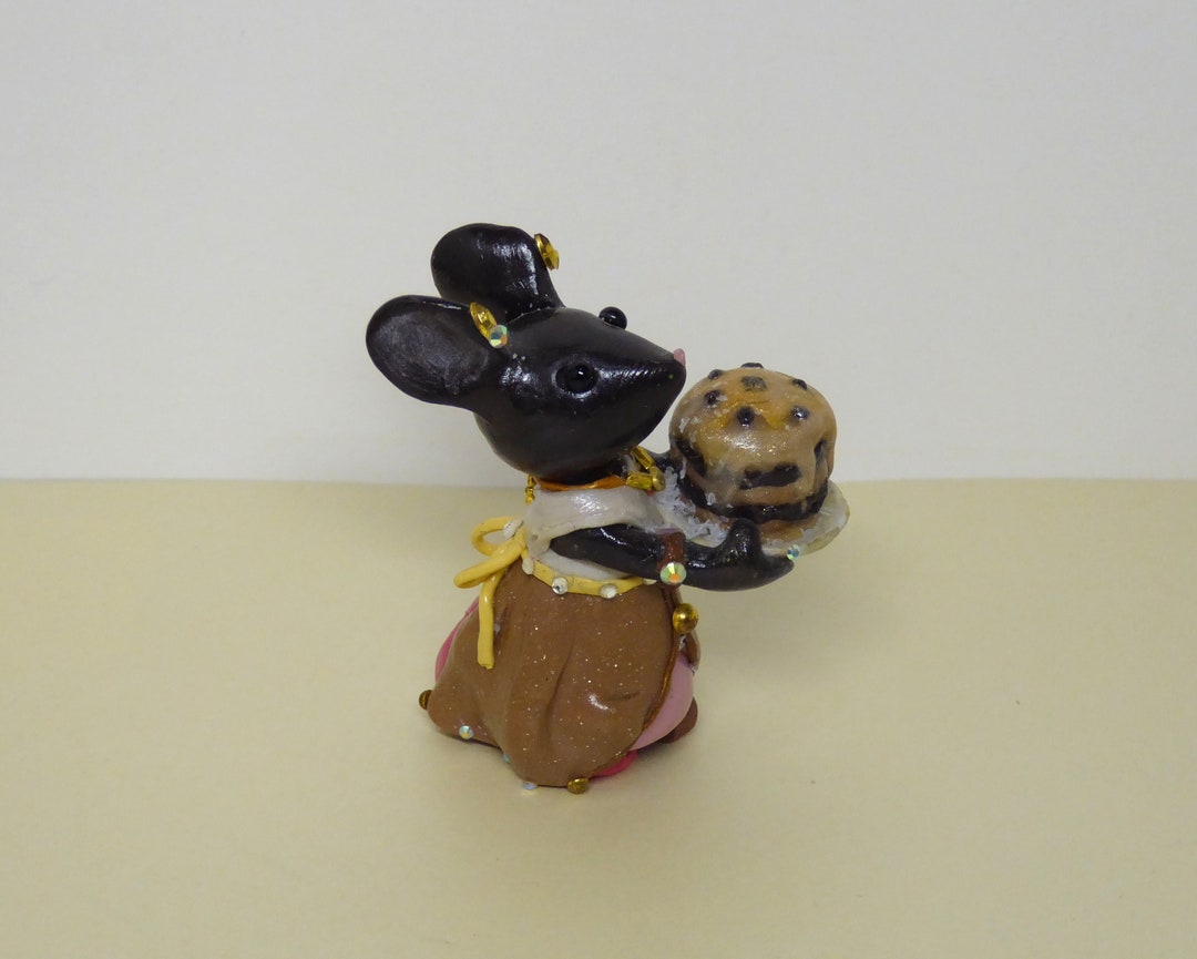 CUSTOM Polymer Clay Mouse, Handsculpted Keepsake Mouse, Family Memory ...