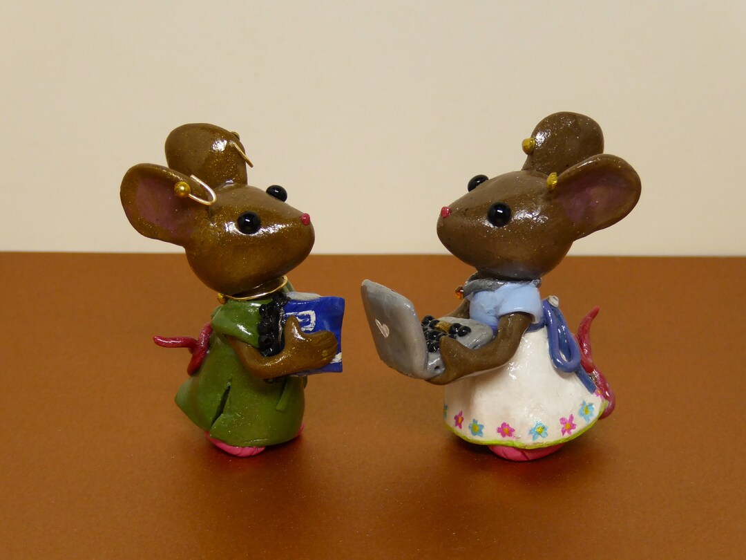 SET of 2 CUSTOM Polymer Clay Mice! Hansculpted and Created for You ...