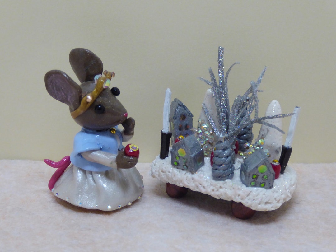 CUSTOM Cute Clay Mouse With Table, Made to Represent YOU or Family ...