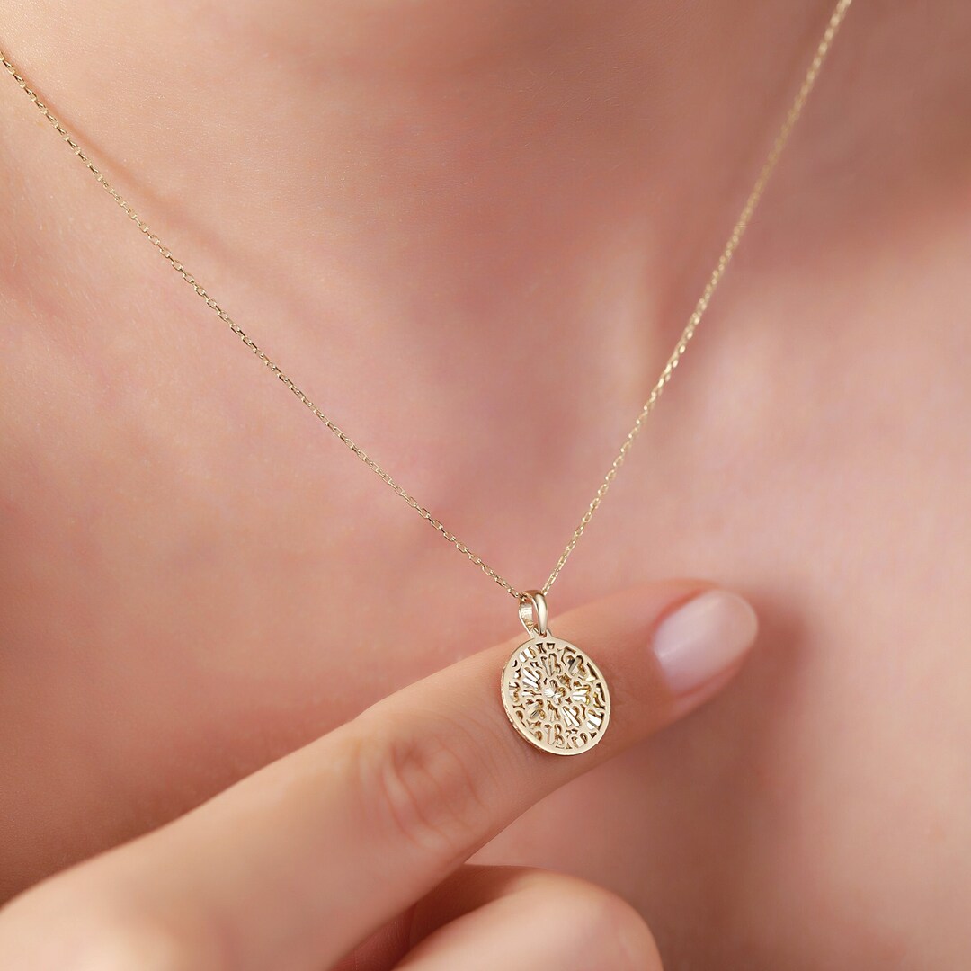 Elegant 14K Gold Clover Necklace Stylish Women's Jewelry Real Gold ...